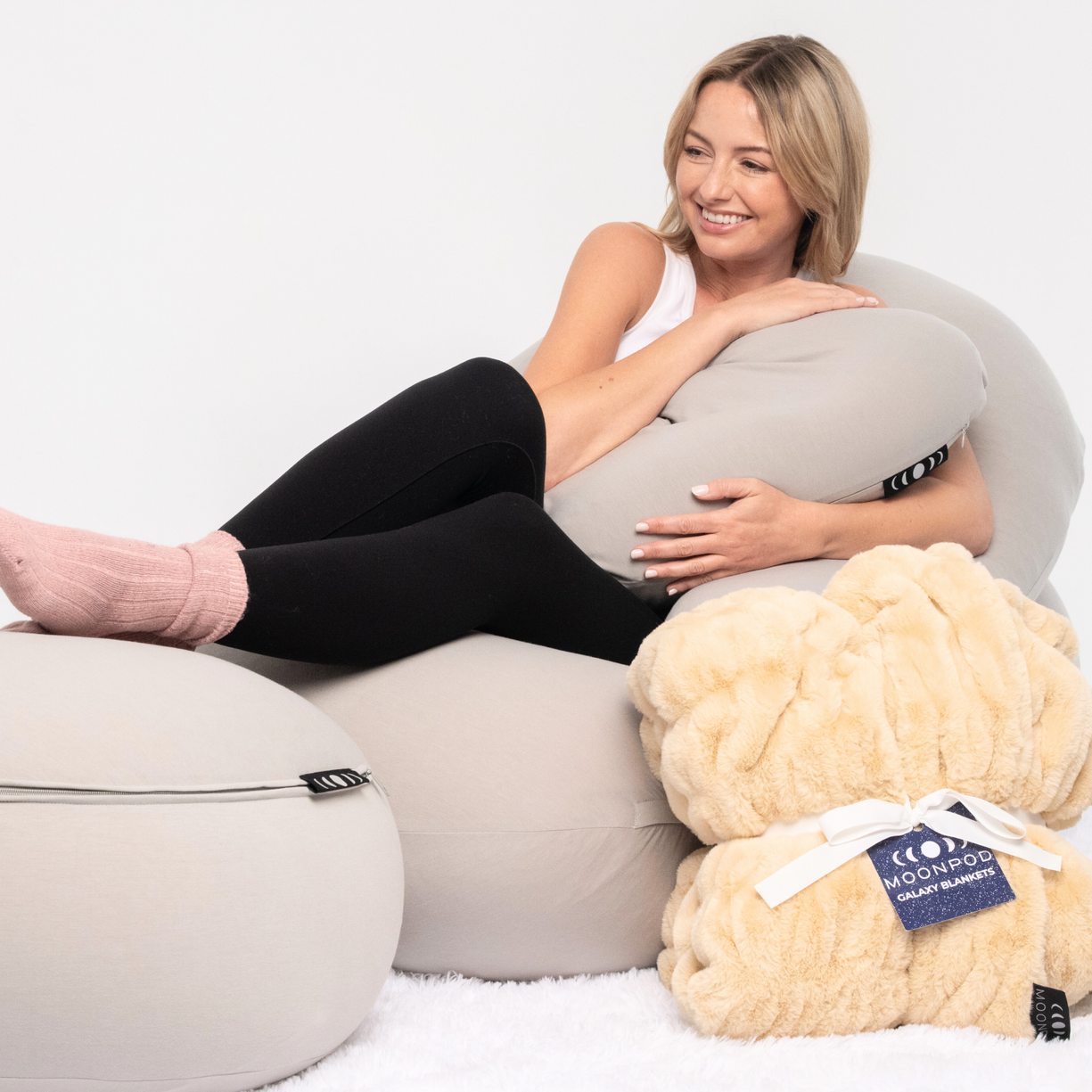 Moon Pod: The Ultimate Zero-Gravity Bean Bag