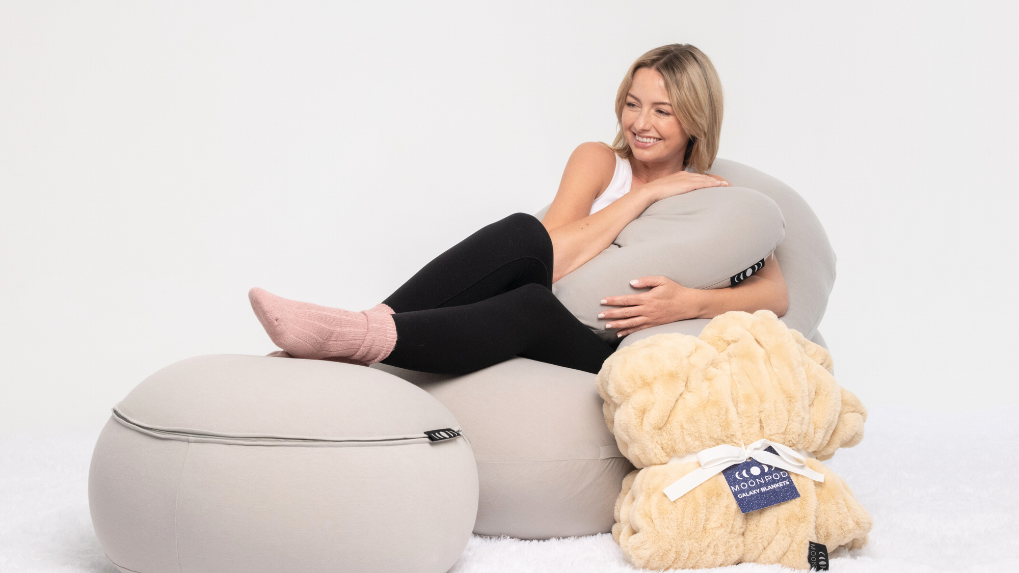 Moon Pod: The Ultimate Zero-Gravity Bean Bag
